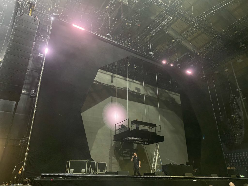 Decagon Scenery for a Touring Project - Whaleys Stages